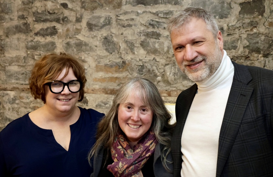 Compass Rose celebrates New Year pointed in right direction