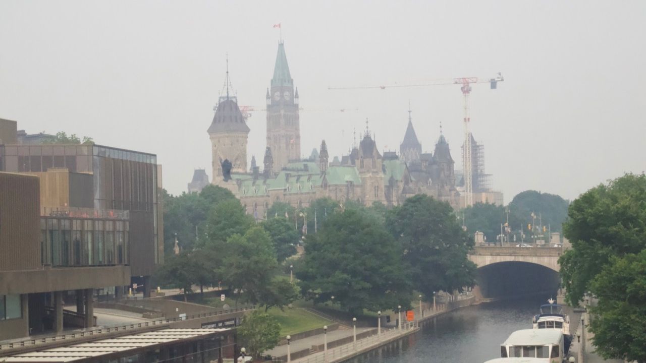 Wildfire smoke, air quality new variables for Ottawa tourism
