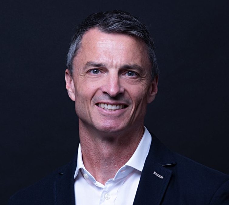 Is leadership effectiveness impacted by AI?