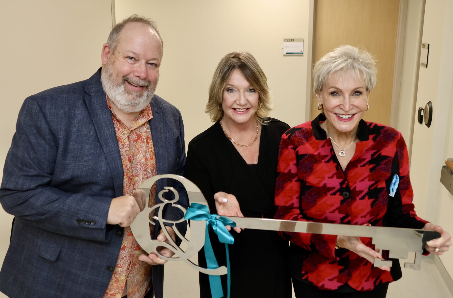 Queensway Carleton Hospital cuts ribbon on Barbara Crook and Dan ...