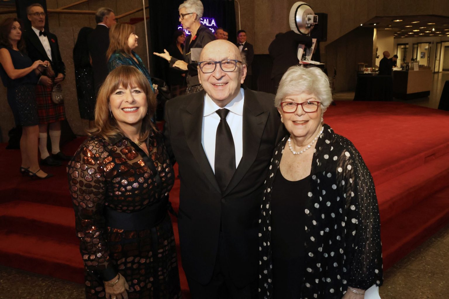 Star soprano Renée Fleming dazzles ’em at National Arts Centre Gala