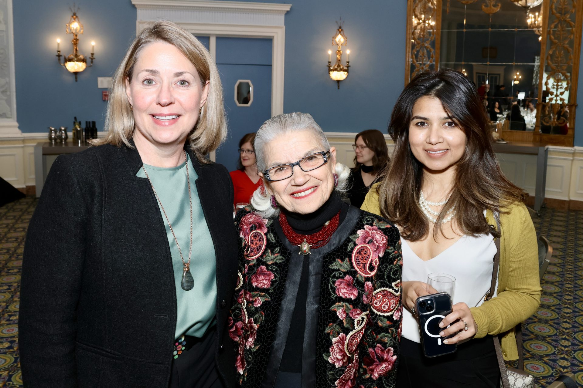 Women, Wit and Wisdom: Female leaders on digging deep | Ottawa Business ...