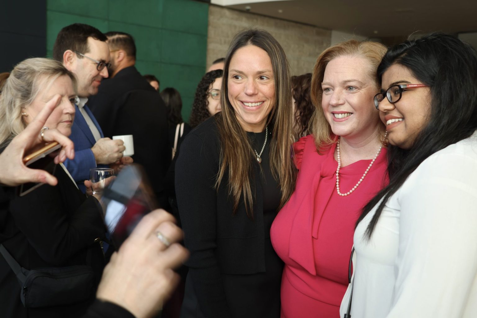 Head coach of Ottawa’s new women’s pro hockey team featured at IWD ...