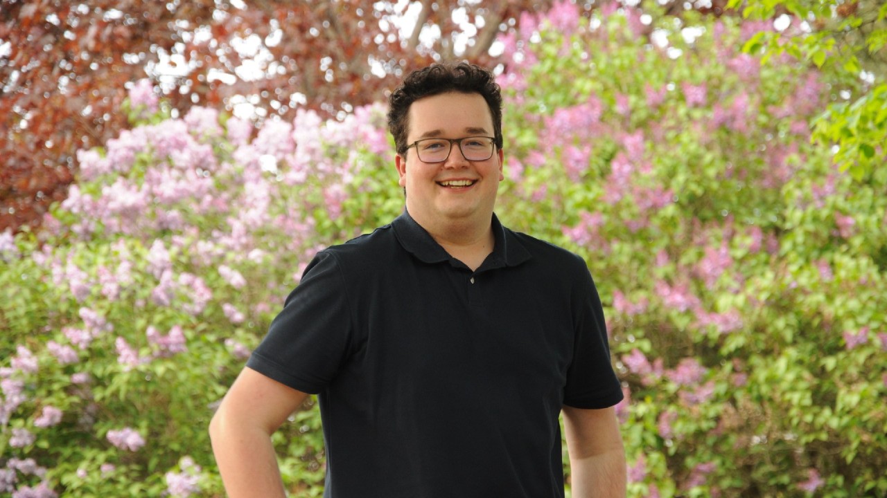 Two Algonquin grads hope to make a world of difference for ...