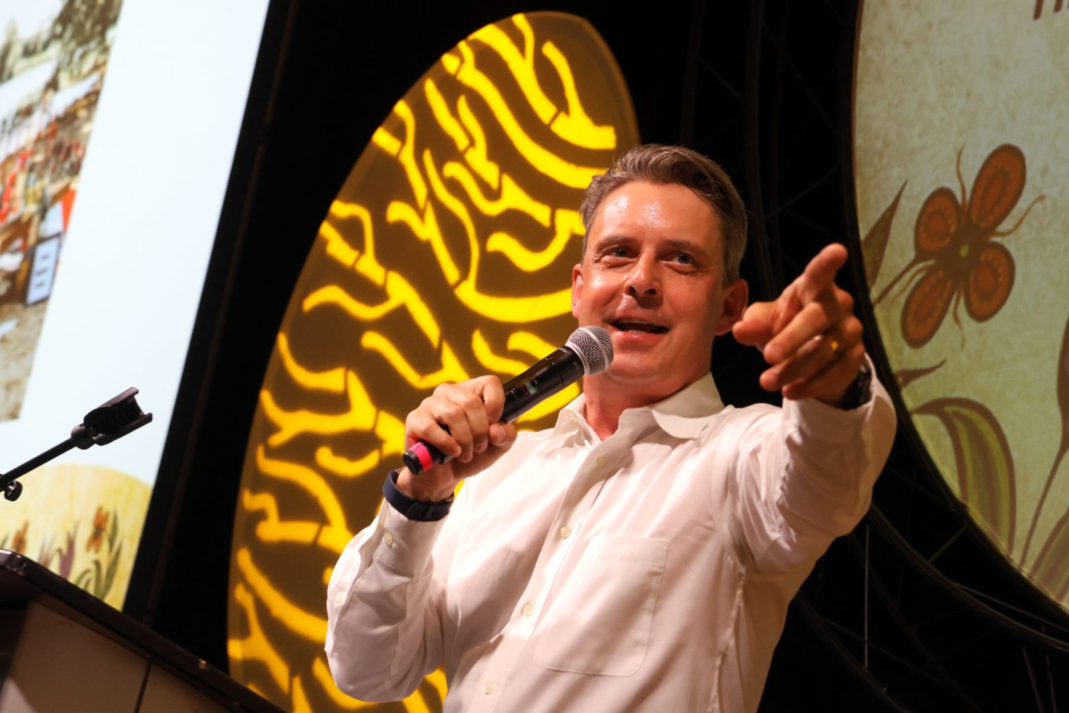 In a heartbeat: Wabano’s drum-themed gala supports Indigenous health ...