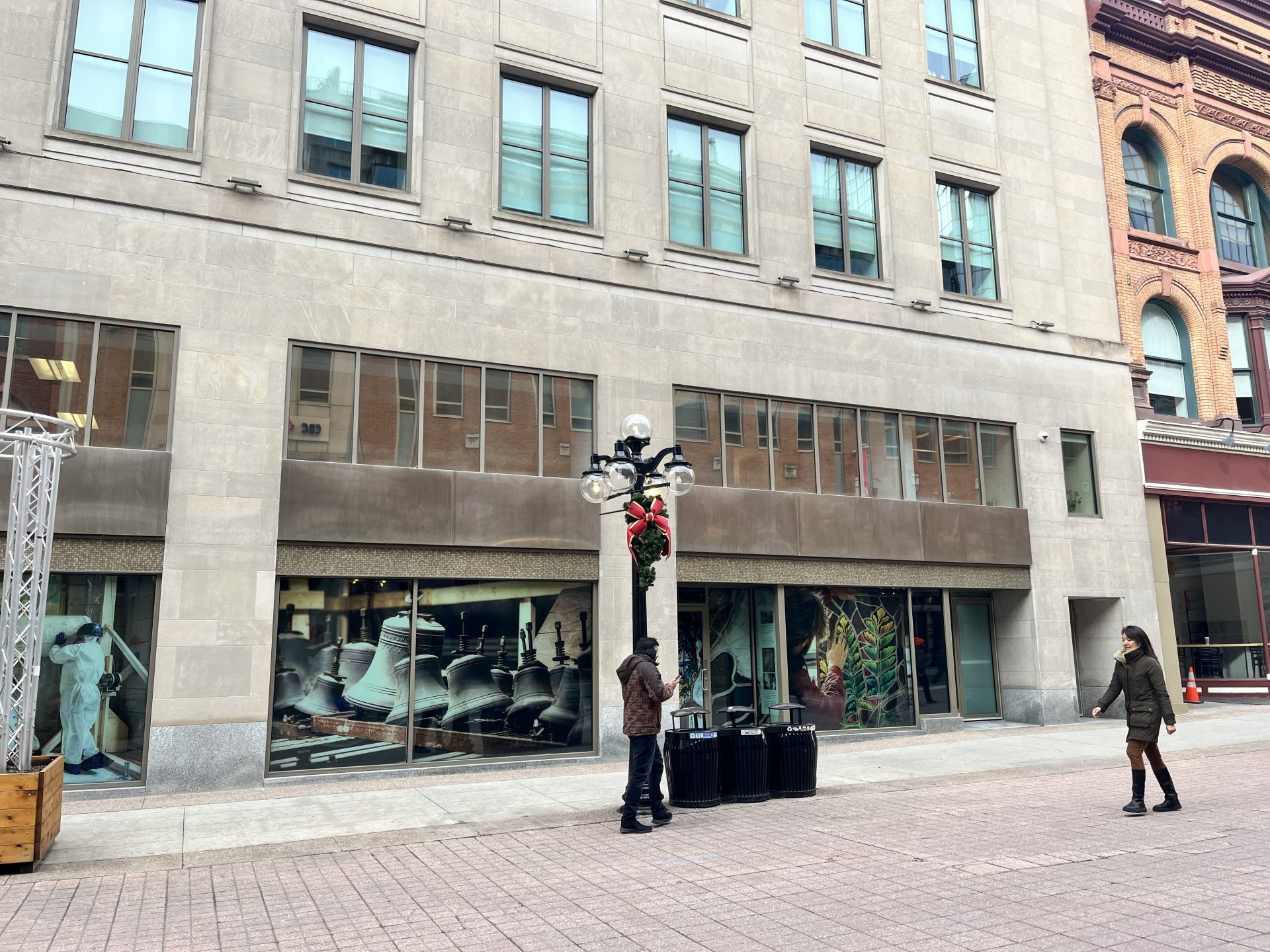 Tour of properties for lease on Sparks St. aimed at rekindling interest ...