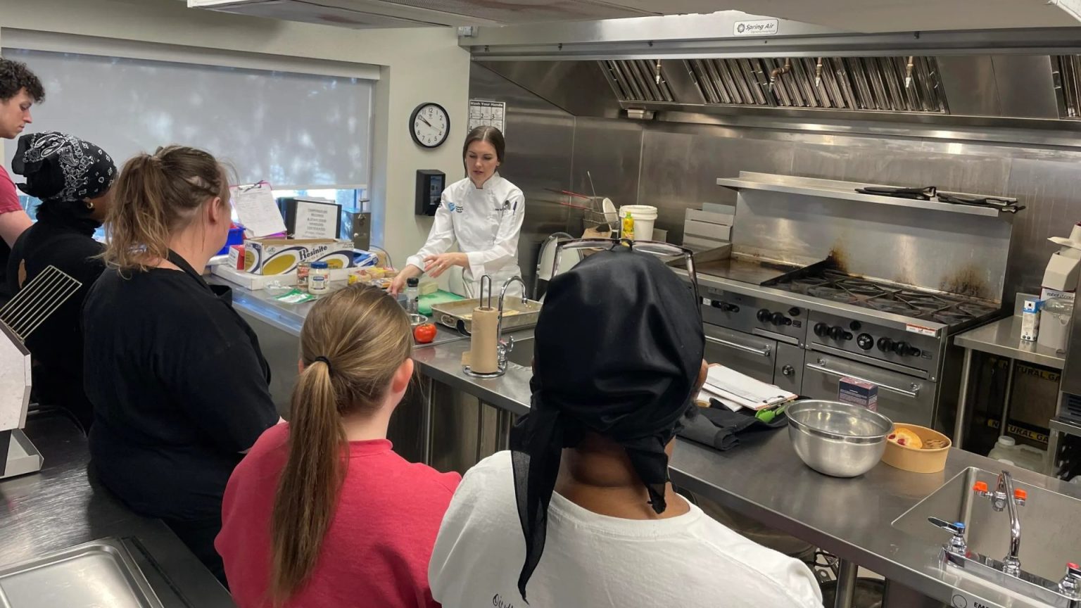 Training in plant-based food prep helping Ottawa charities reduce costs